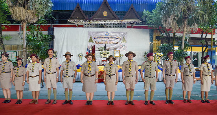 โรงเรียนรัตนาธิเบศร์ - ข่าวกิจกรรม - พิธีเข้าประจำกองลูกเสือ-เนตรนารี สามัญรุ่นใหญ่ ประจำปี ...